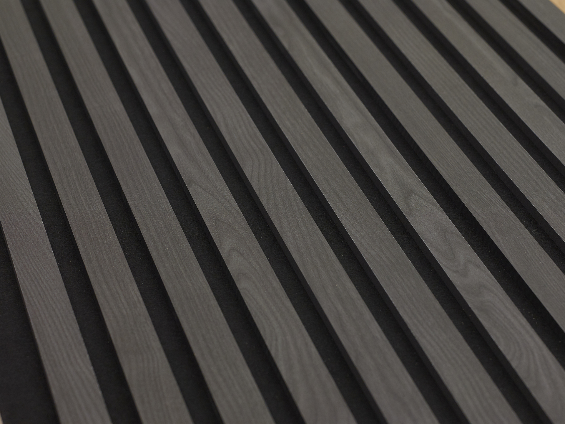 Akustikpanel Klassisk Svart ek 12 ribbor - Lundbergs